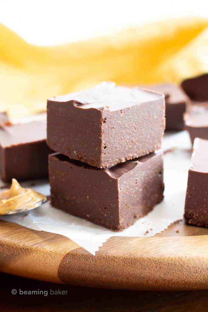 2 Ingredient Keto Chocolate Peanut Butter Fudge - Beaming Baker