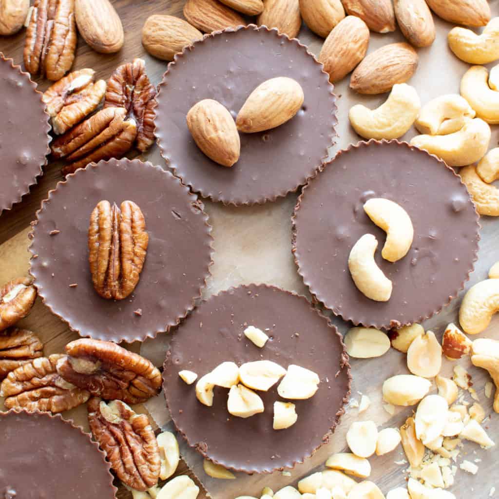 4 Ways – Keto Fudge Cups (2 Ingredient) - Beaming Baker