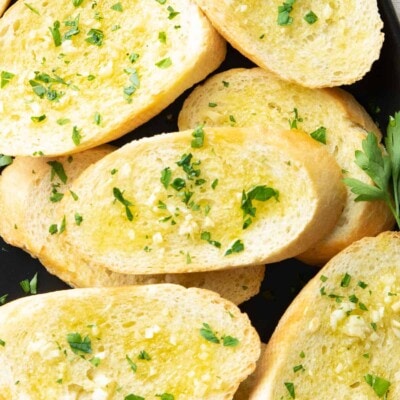 Favorite Garlic Toast – Super EASY! - Beaming Baker